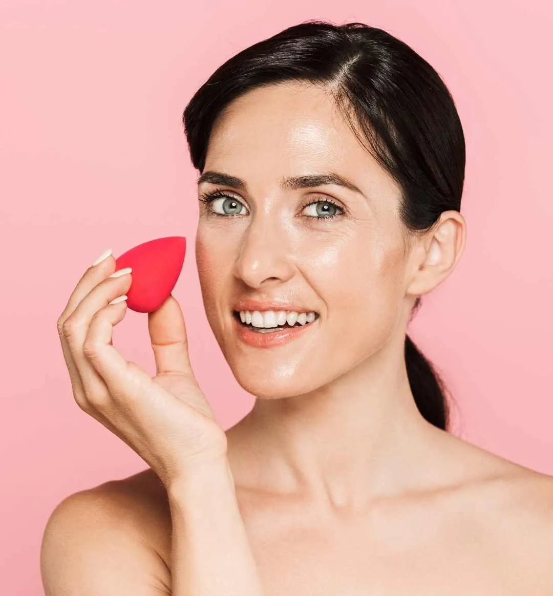 Makeup Sponge Masterclass: How to Use a Cosmetic Sponge for a Flawless – 100% PURE